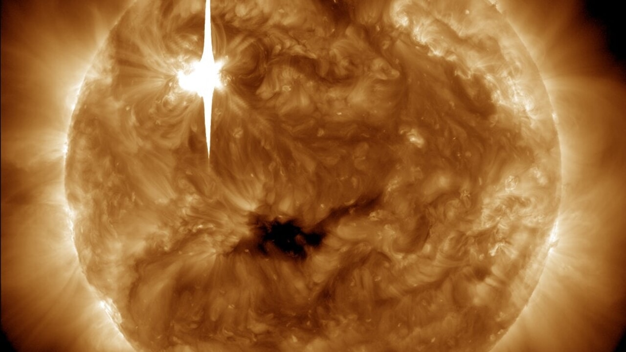 Mega explosions on the Sun: "The largest solar storm of the last 12 ...