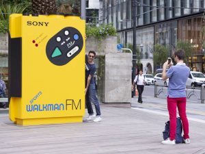 Happy birthday Walkman. This is how 45 years ago it revolutionized the ...